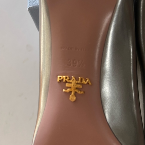 Prada | Shoes | Prada Silver Pumps | Poshmark